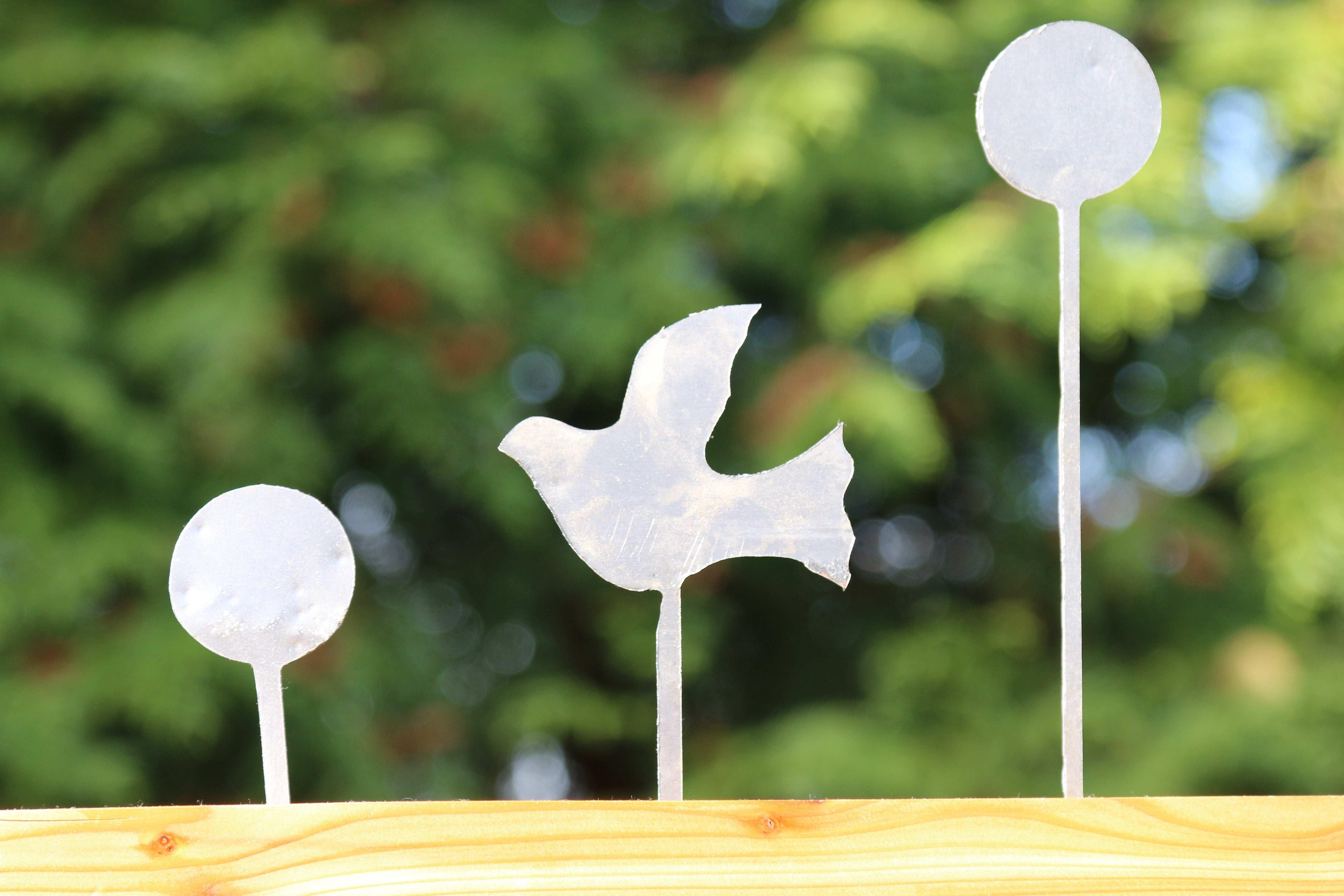 Steel Plated Wooden Target that Transforms to Home Decor – OmoiBox ...